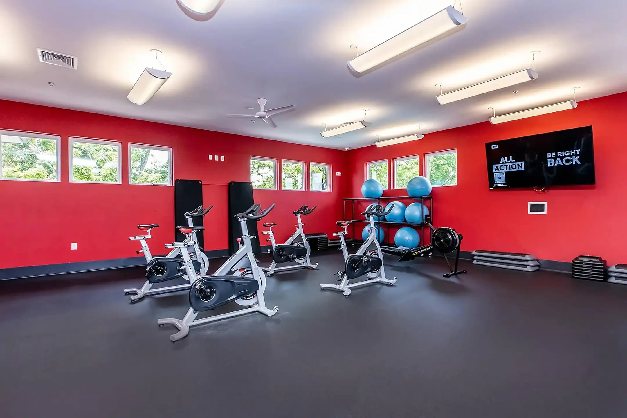 Foxridge Apartment Homes - 750 Hethwood Blvd NW - Blacksburg, VA | Rent.