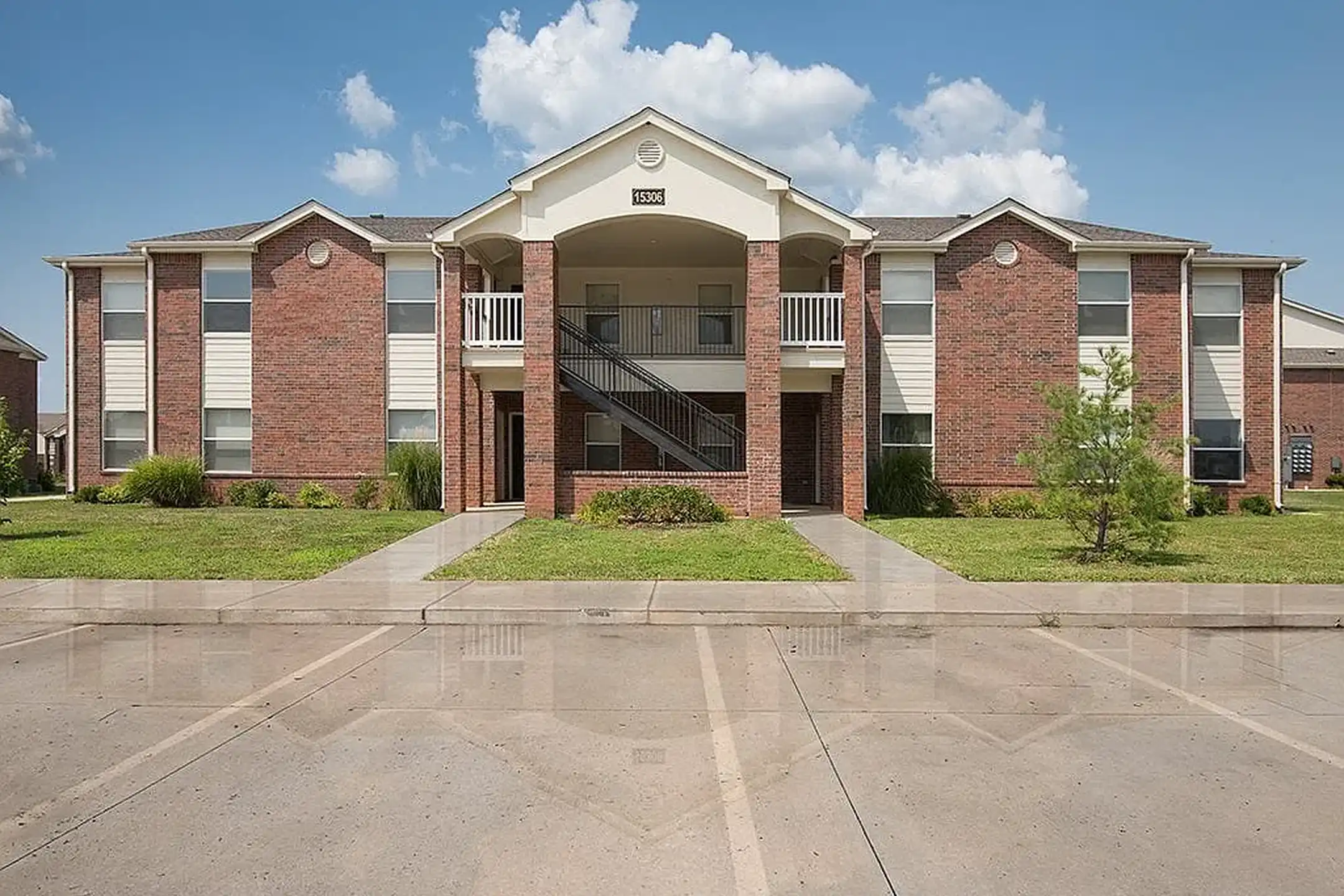 The Fairways at Grand Summit - 15319 Grand Summit Ext - Grandview, MO ...