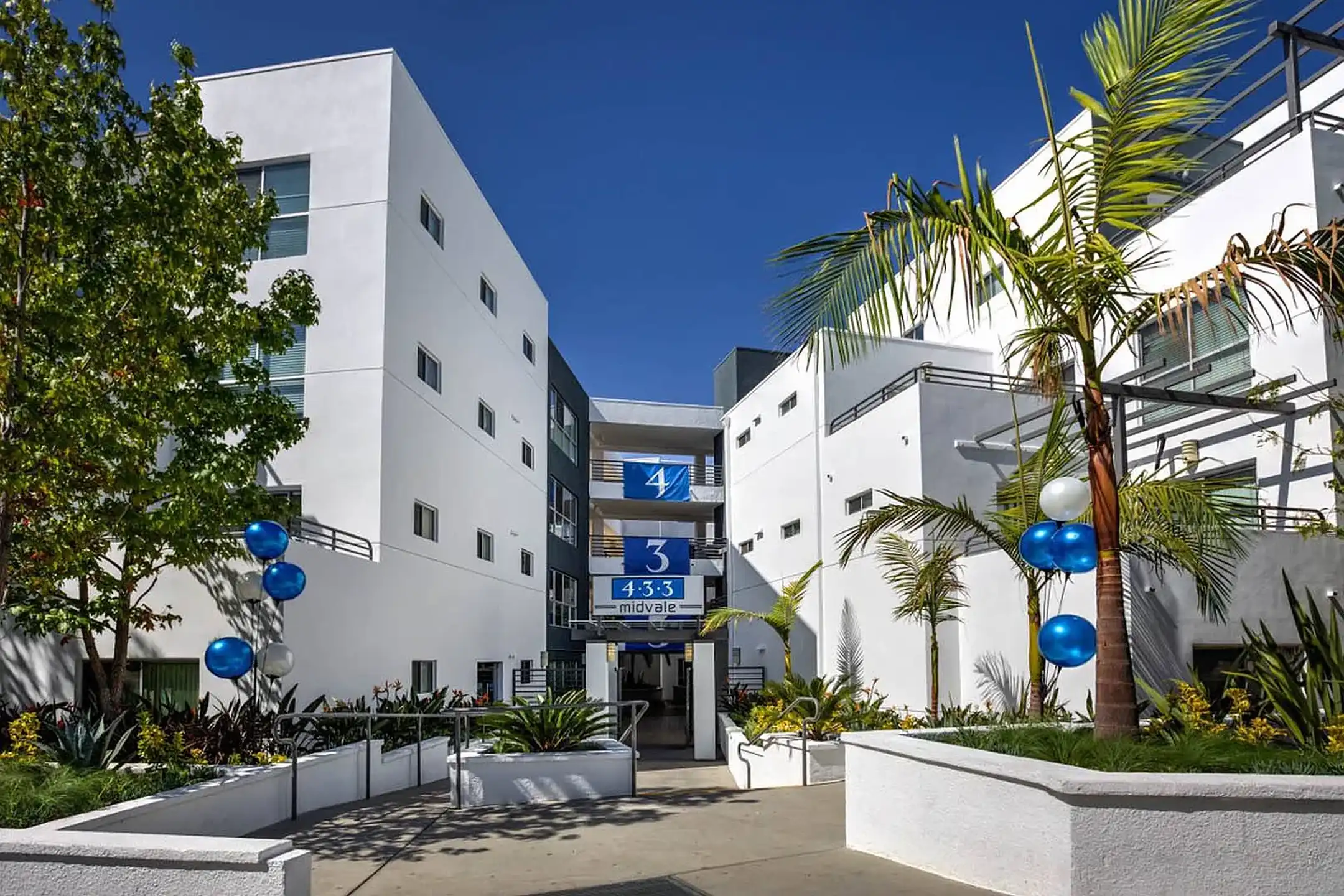 433 Midvale - Student Housing at UCLA - 433 Midvale Ave - Los Angeles ...
