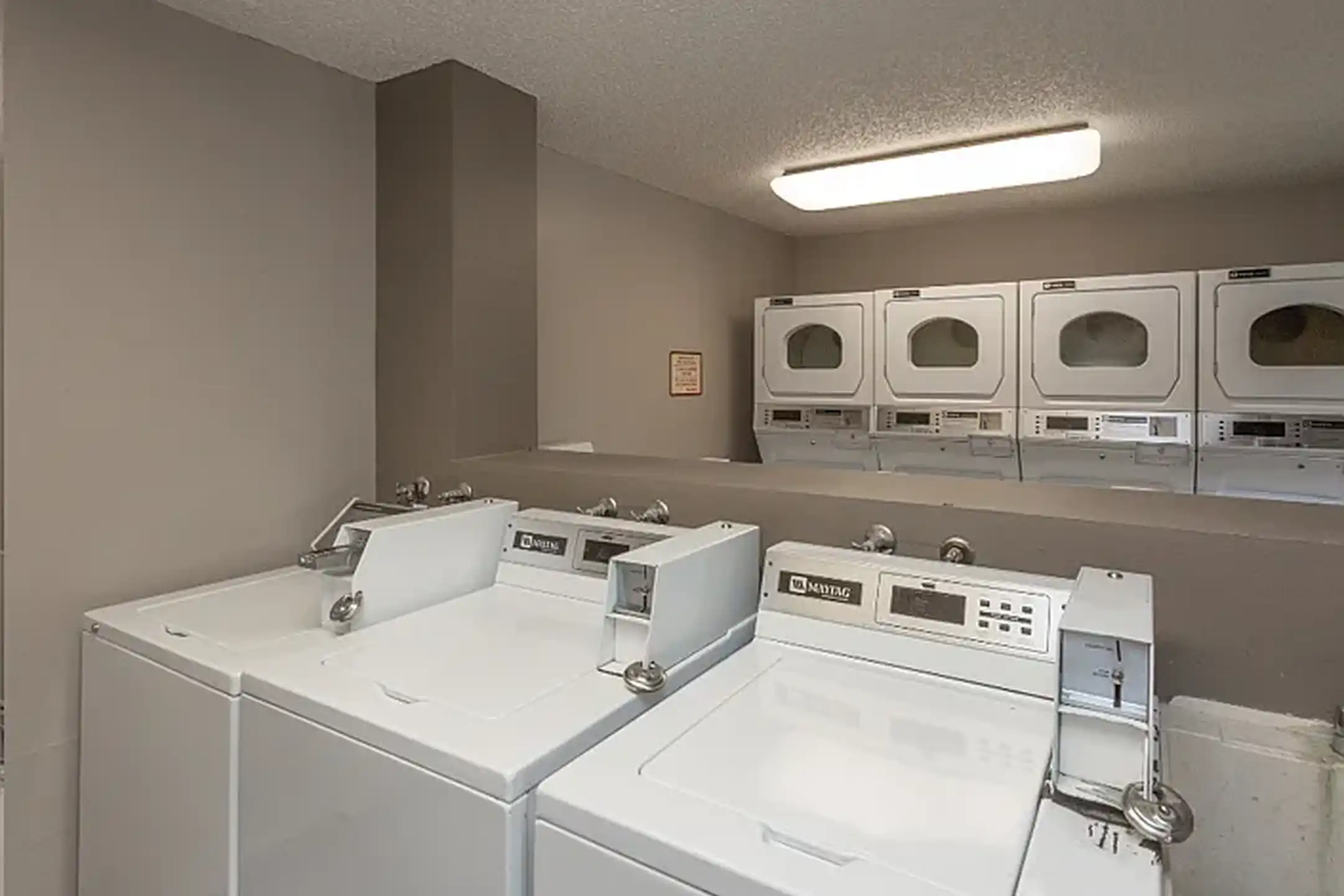 Crosspointe Apartments - 539 E Hawthorne Rd - Spokane, WA | Rent.