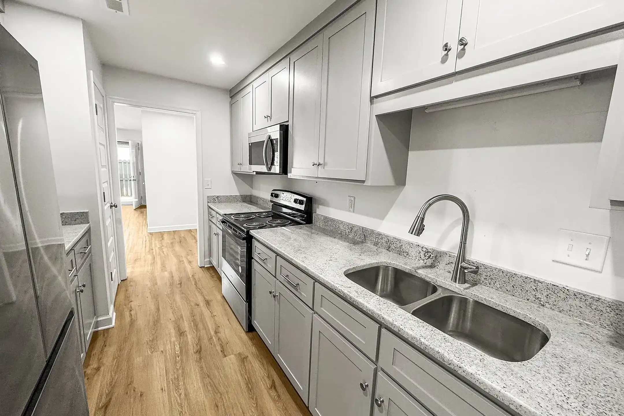 Experience comfortable and stylish living at Westridge Village ...