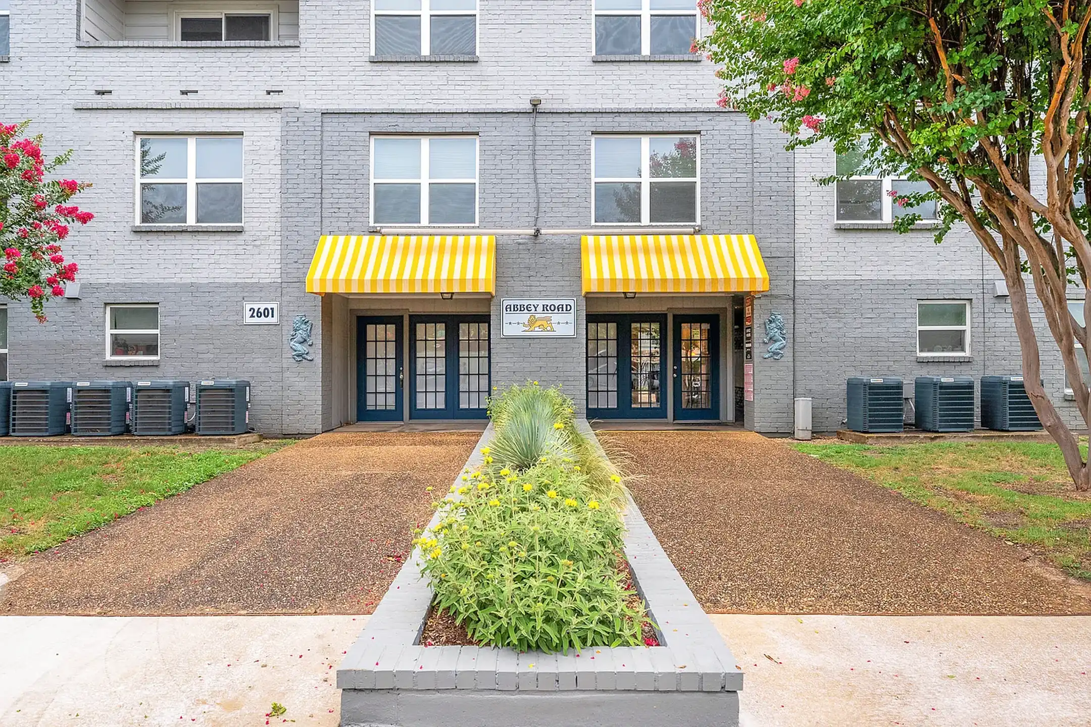 Abbey Road - 2601 Penny Ln - Austin, TX | Rent.