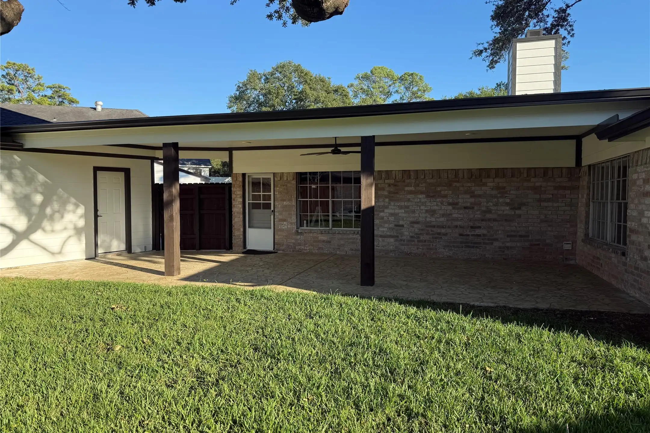 7026 Hidden Arbor Ln - Houston, TX | Rent.