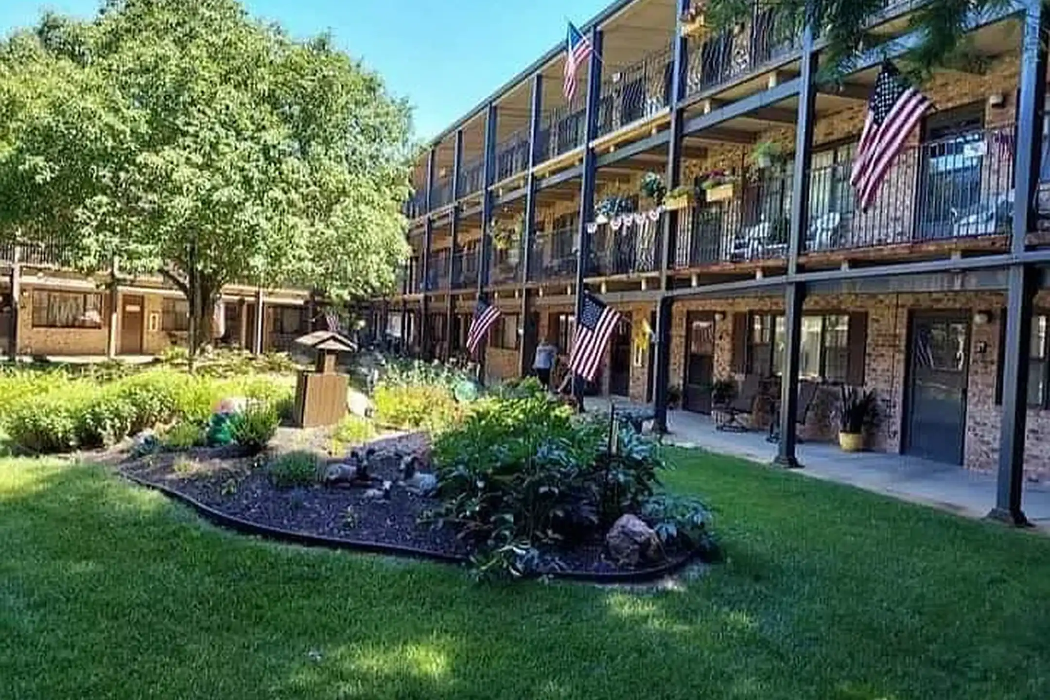 Maple Gardens - 10200 W Maple St - Wichita, KS | Rent.