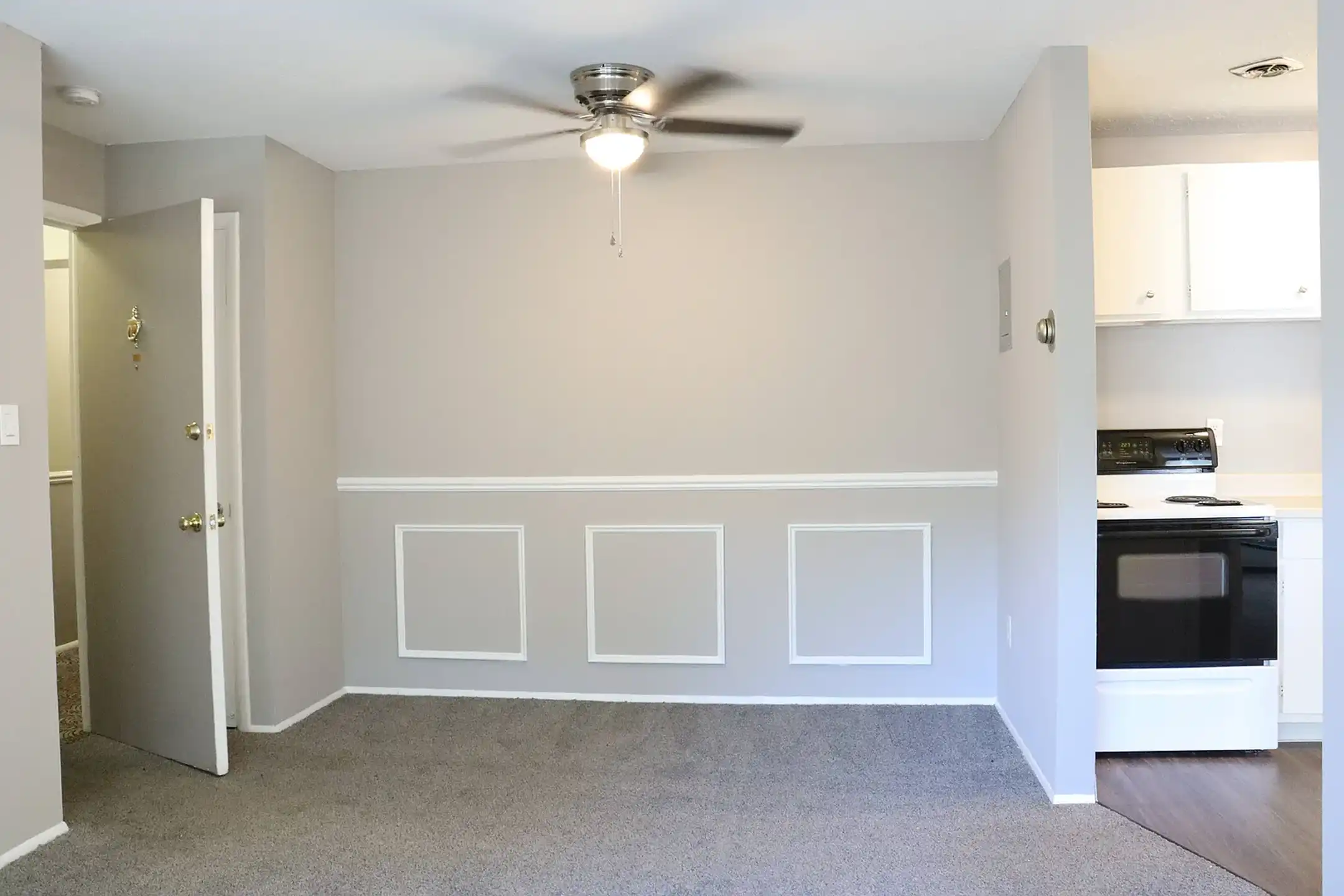 Kensington Club Apartments - 680 Smith Ct - Rocky River, OH | Rent.