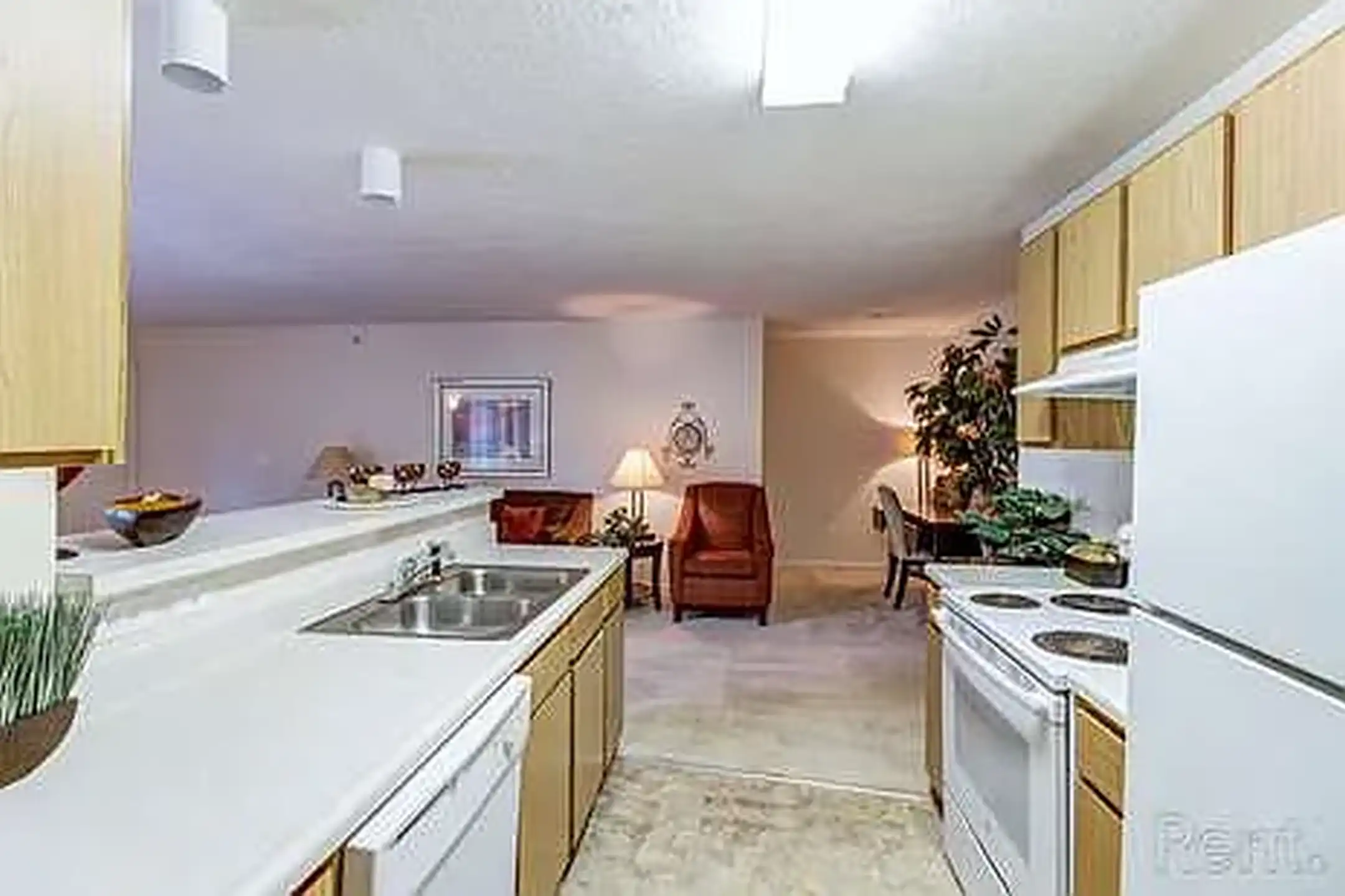 Irvington Heights - 6704 Irvington Rd - Omaha, NE | Rent.