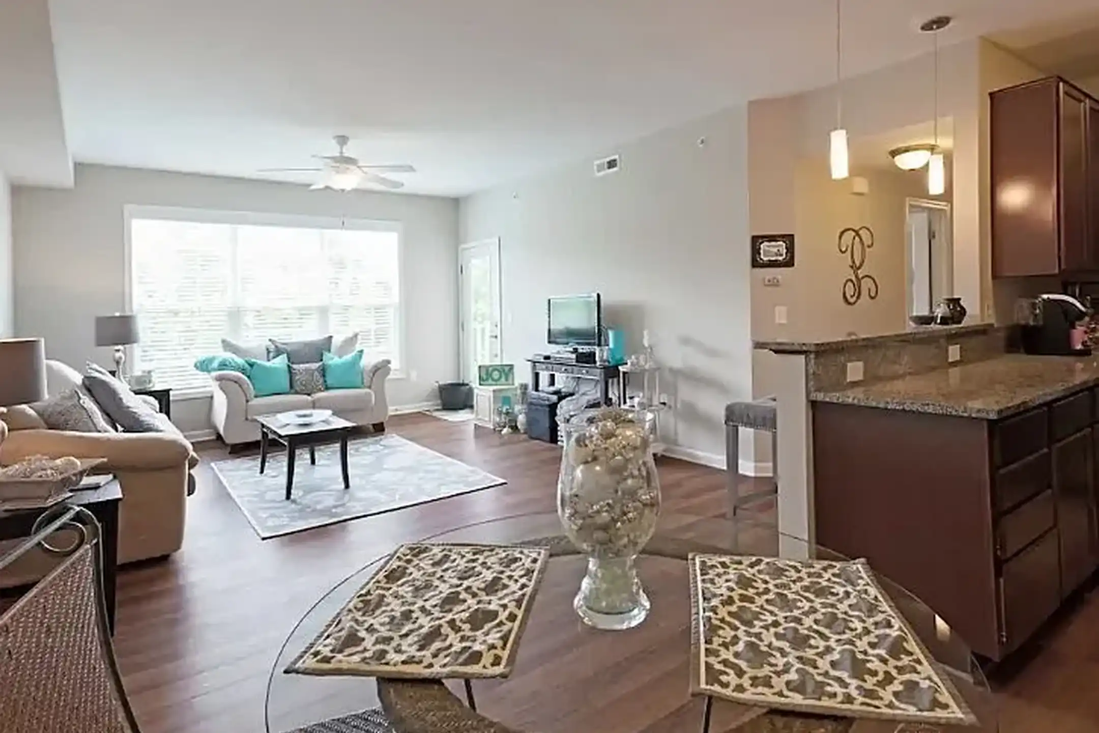 North Point Apartments - 6441 Archcrest Dr - Roanoke, VA | Rent.