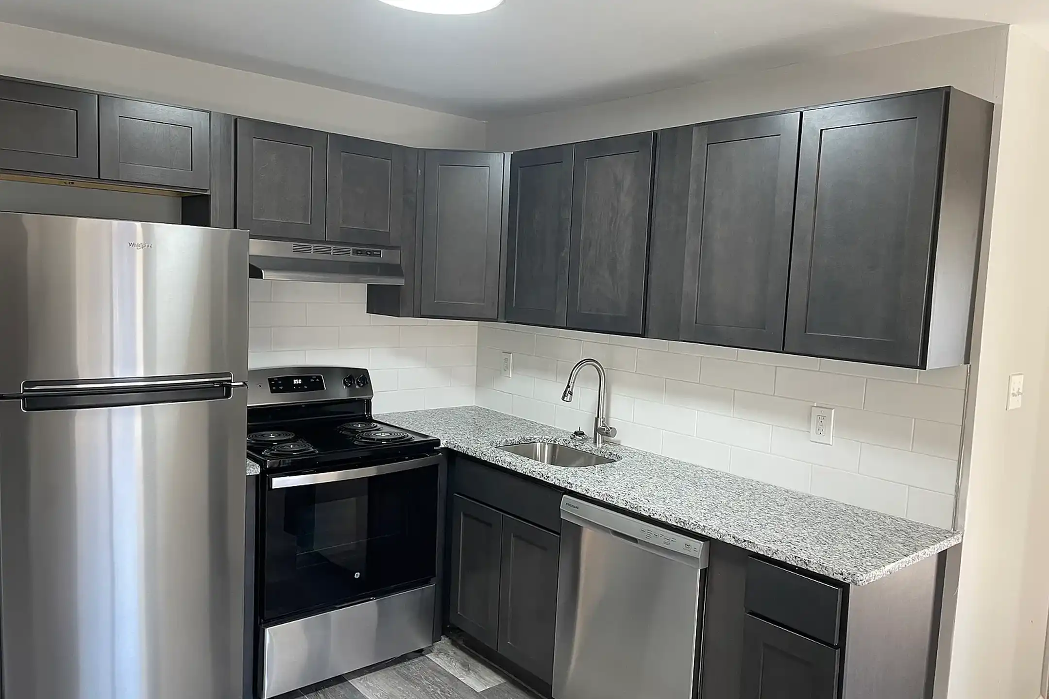 Sandy Ridge Apartments - 175 Penns Grove Auburn Rd - Carneys Point, NJ ...