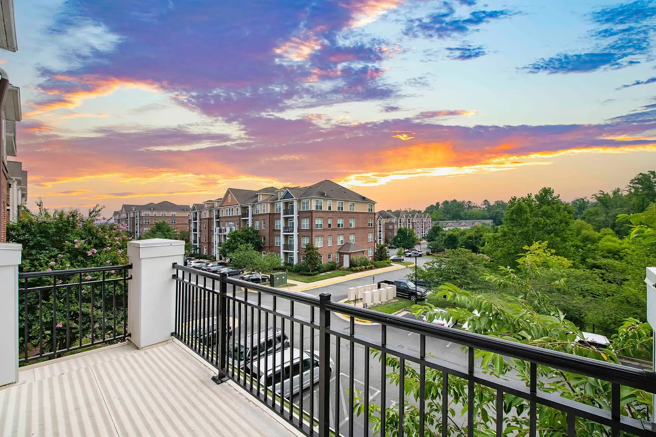 MAA Cobblestone Square - 627 Cobblestone Cir - Fredericksburg, VA | Rent.