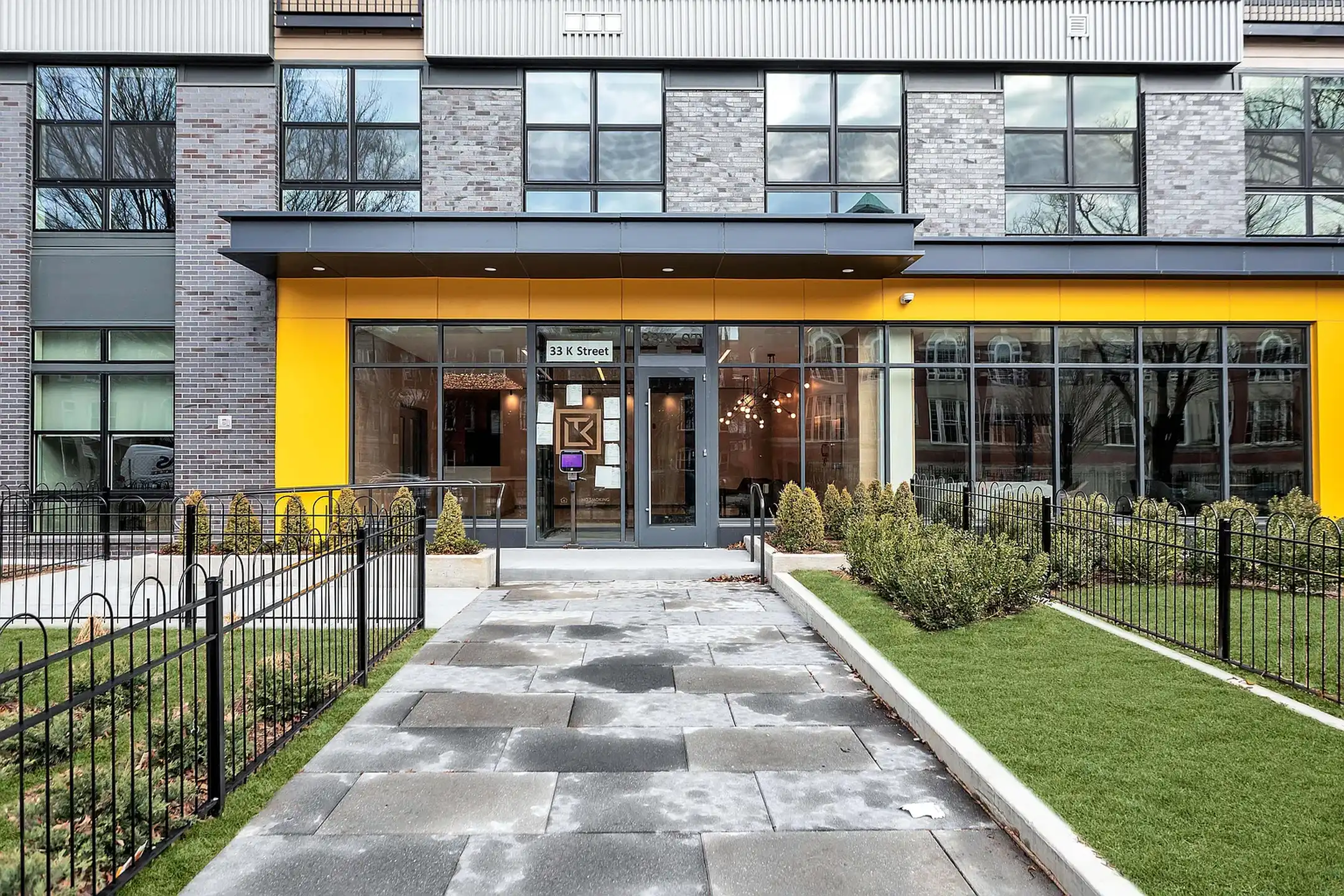 Legacy Temple Courts - 33 K St NW - Washington, DC | Rent.