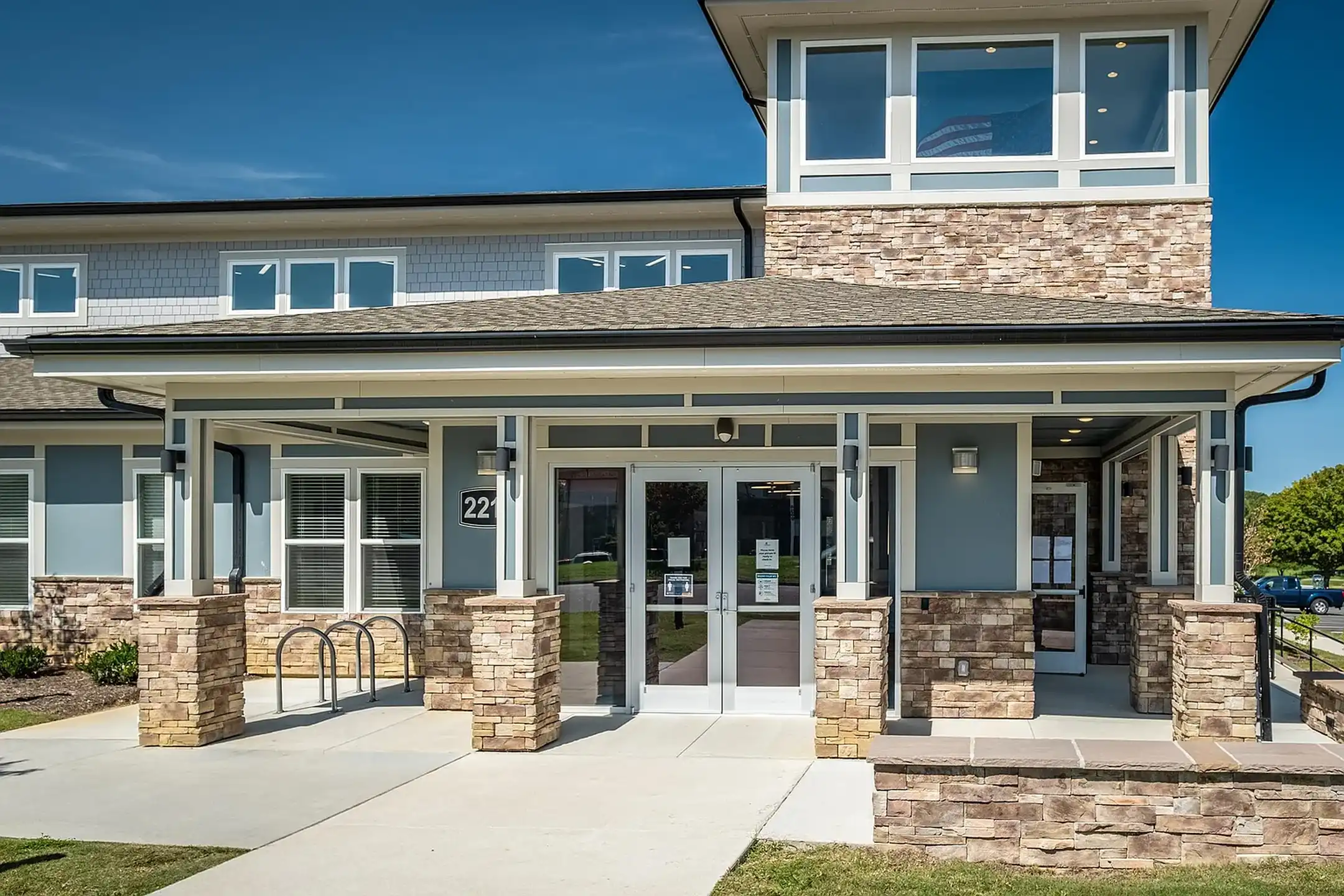 Foxridge Apartment Homes - 750 Hethwood Blvd NW - Blacksburg, VA | Rent.