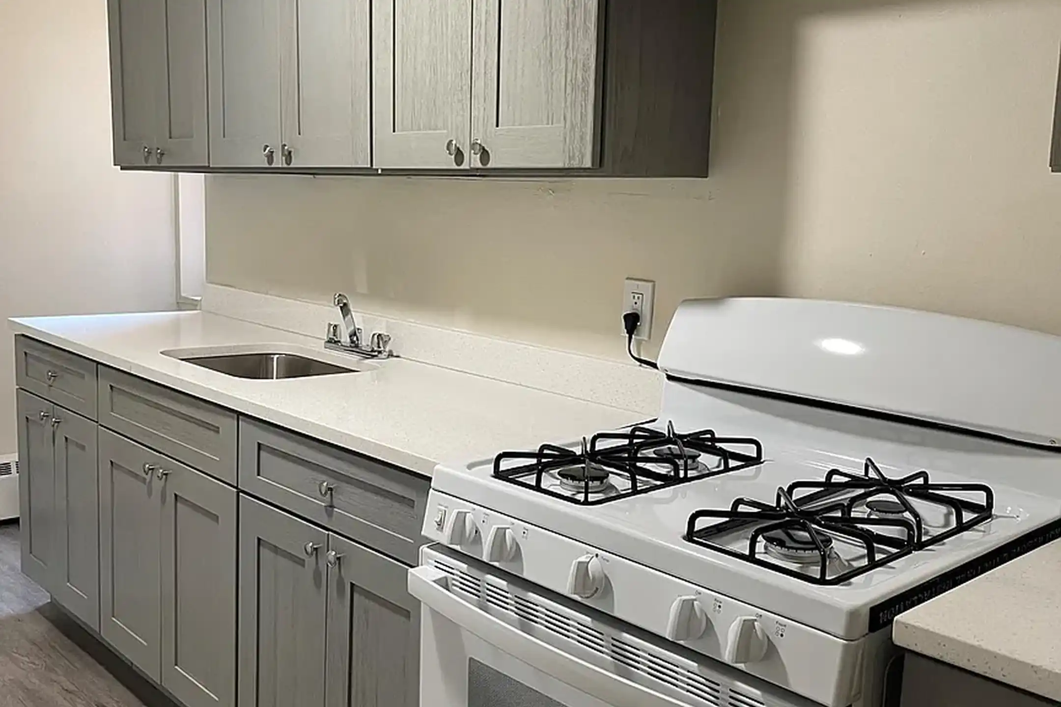 Kent Village - 769 11th Ave - Paterson, NJ | Rent.