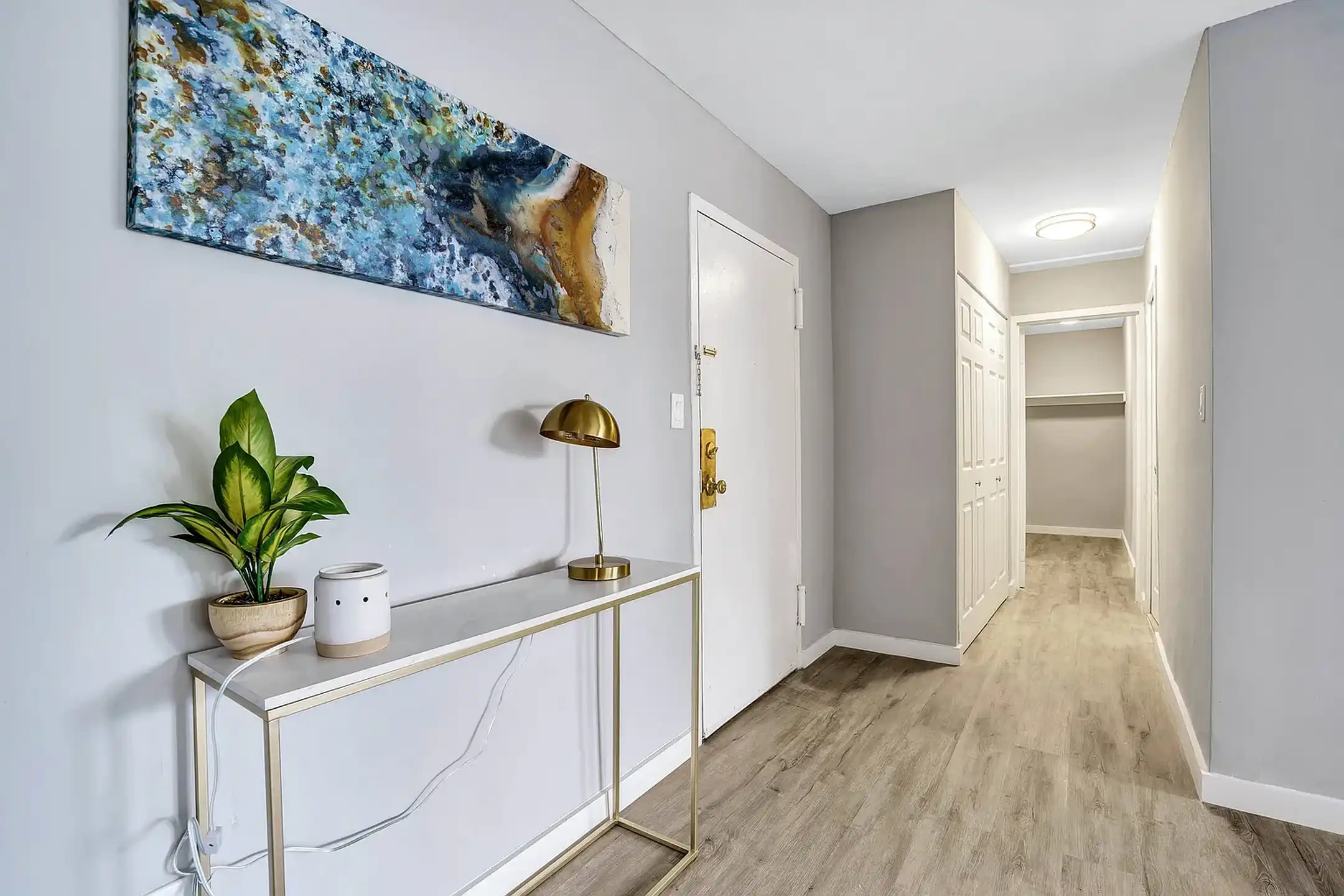 Woods Edge Apartment Homes - 220 S Lenola Rd - Maple Shade, NJ | Rent.