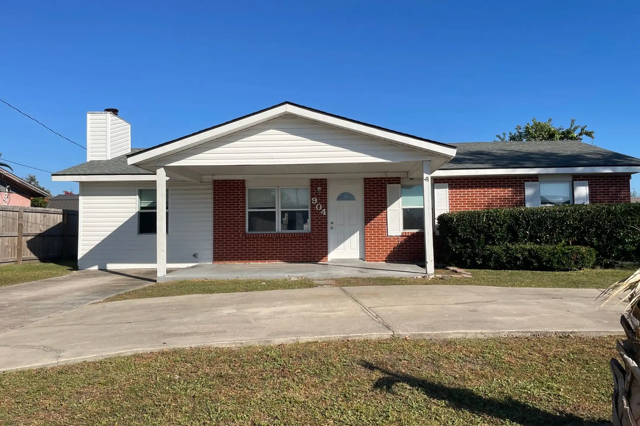 904 Forestdale Ave - Panama City, FL | Rent.