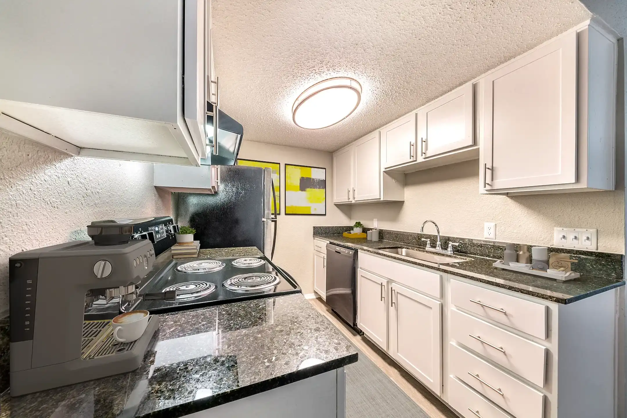 Alister Apartments - 1845 Burton Dr - Austin, TX | Rent.