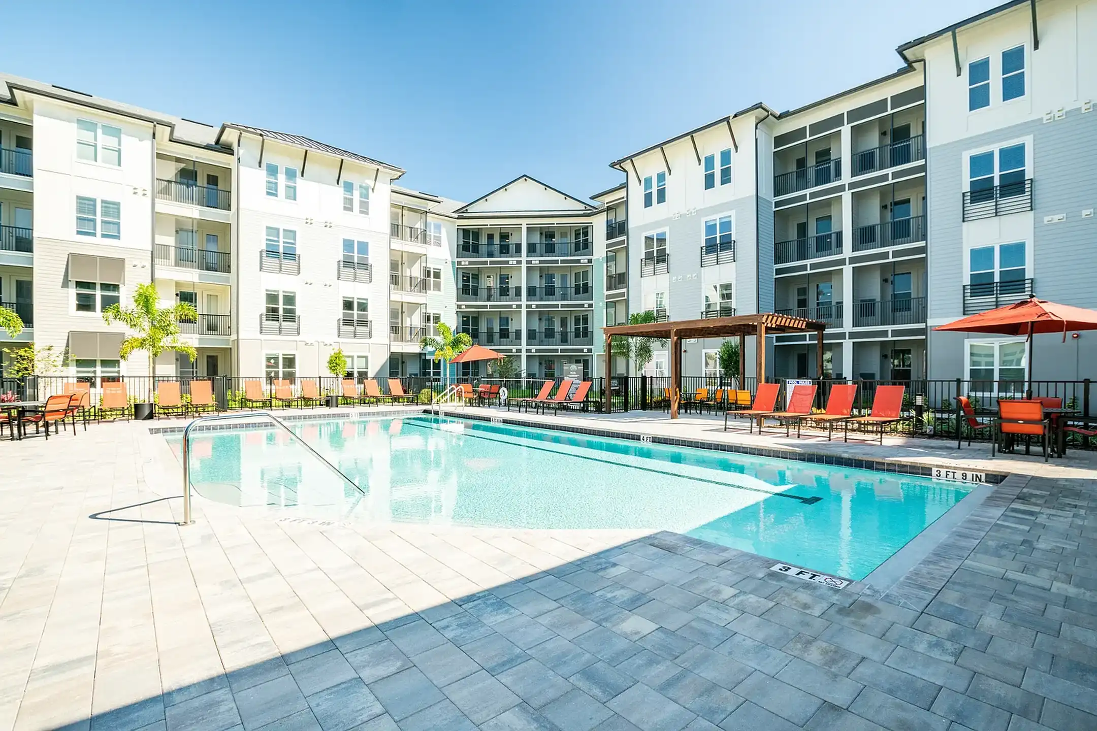 The Pointe at Siena Ridge 55+ Active Adult Apartment Homes - 7035 Broad ...