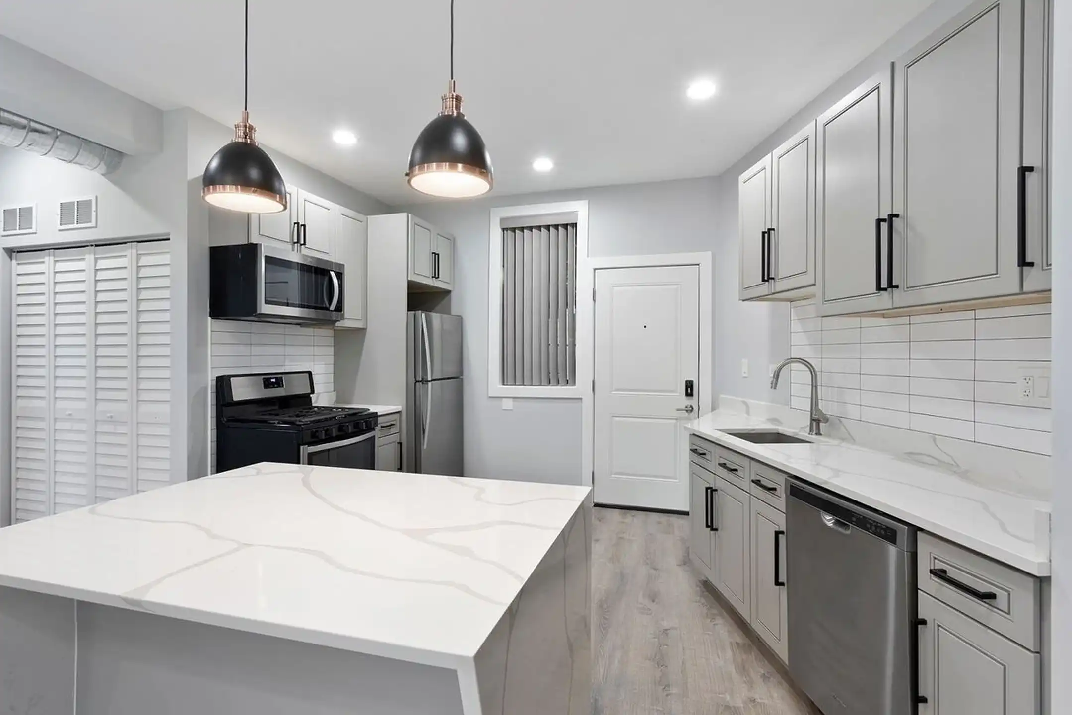 7642-48 N Eastlake Terrace & 7661-63 N Rogers Ave - 7642-48 7642-48 N Eastlake Terrace & 7661-63 ...