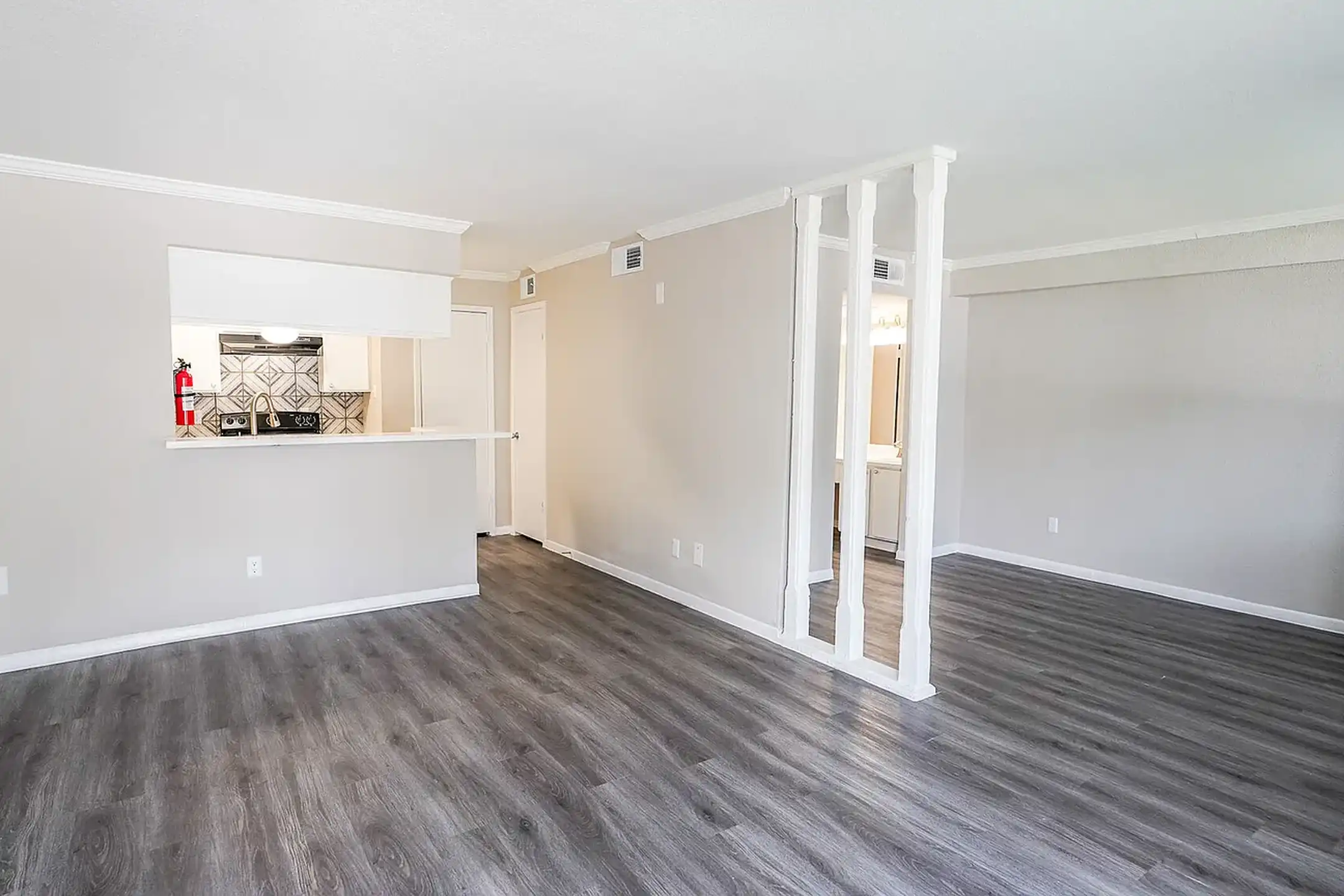 Windsor Manor - 6425 Westheimer Rd - Houston, TX | Rent.