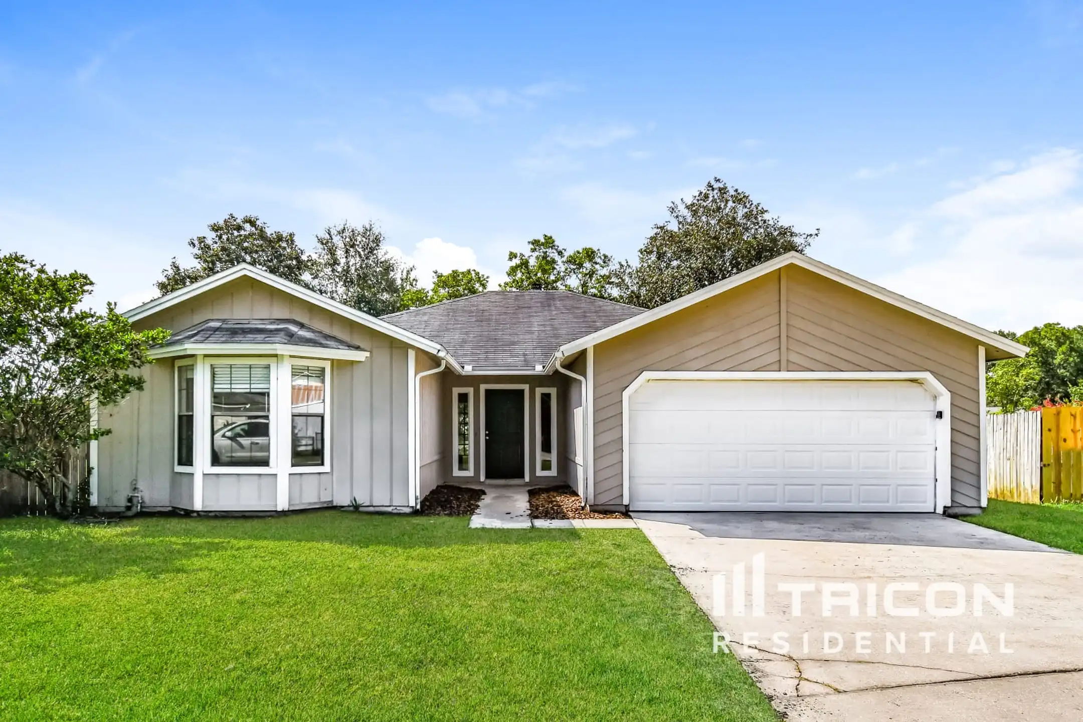 7058 Star Rush Dr - Jacksonville, FL | Rent.