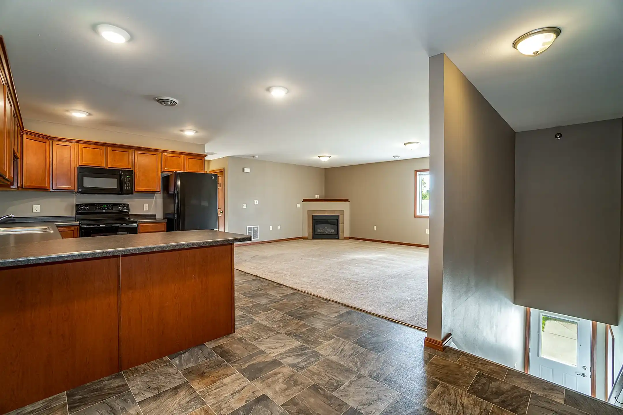 Whisper Ridge Townhomes - 2875 Whisper Ct - Menomonie, WI | Rent.