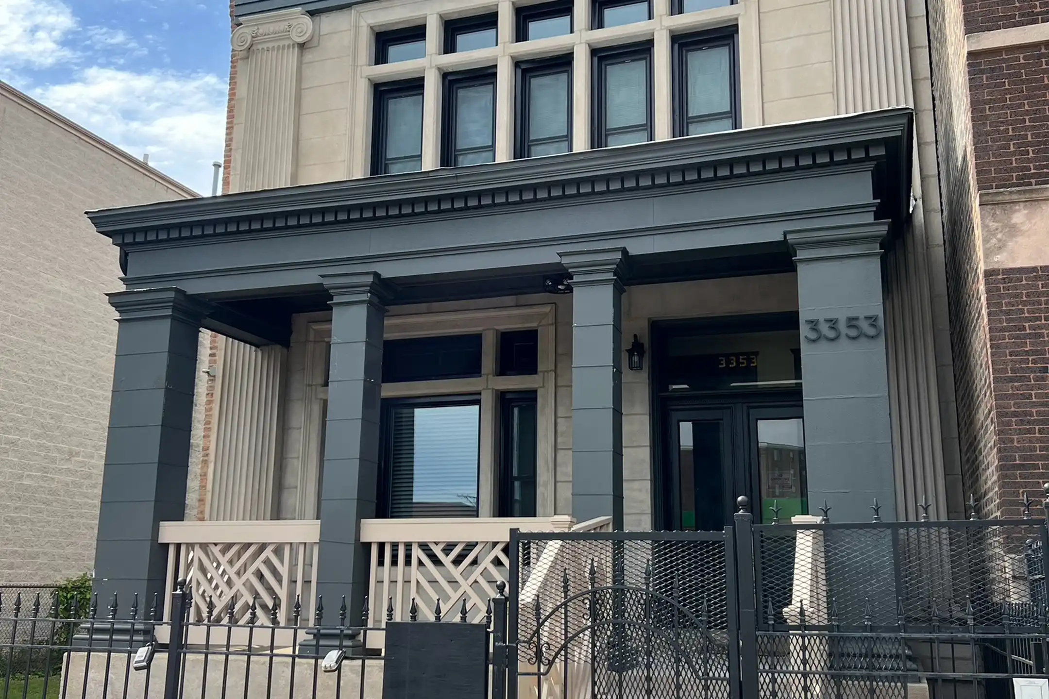 3353 W Warren Blvd - Chicago, IL | Rent.