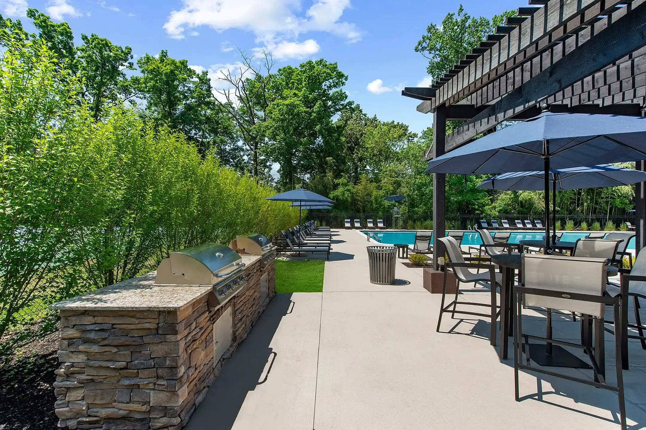 Padonia Village Apartments - 88 E Padonia Rd - Timonium, MD | Rent.