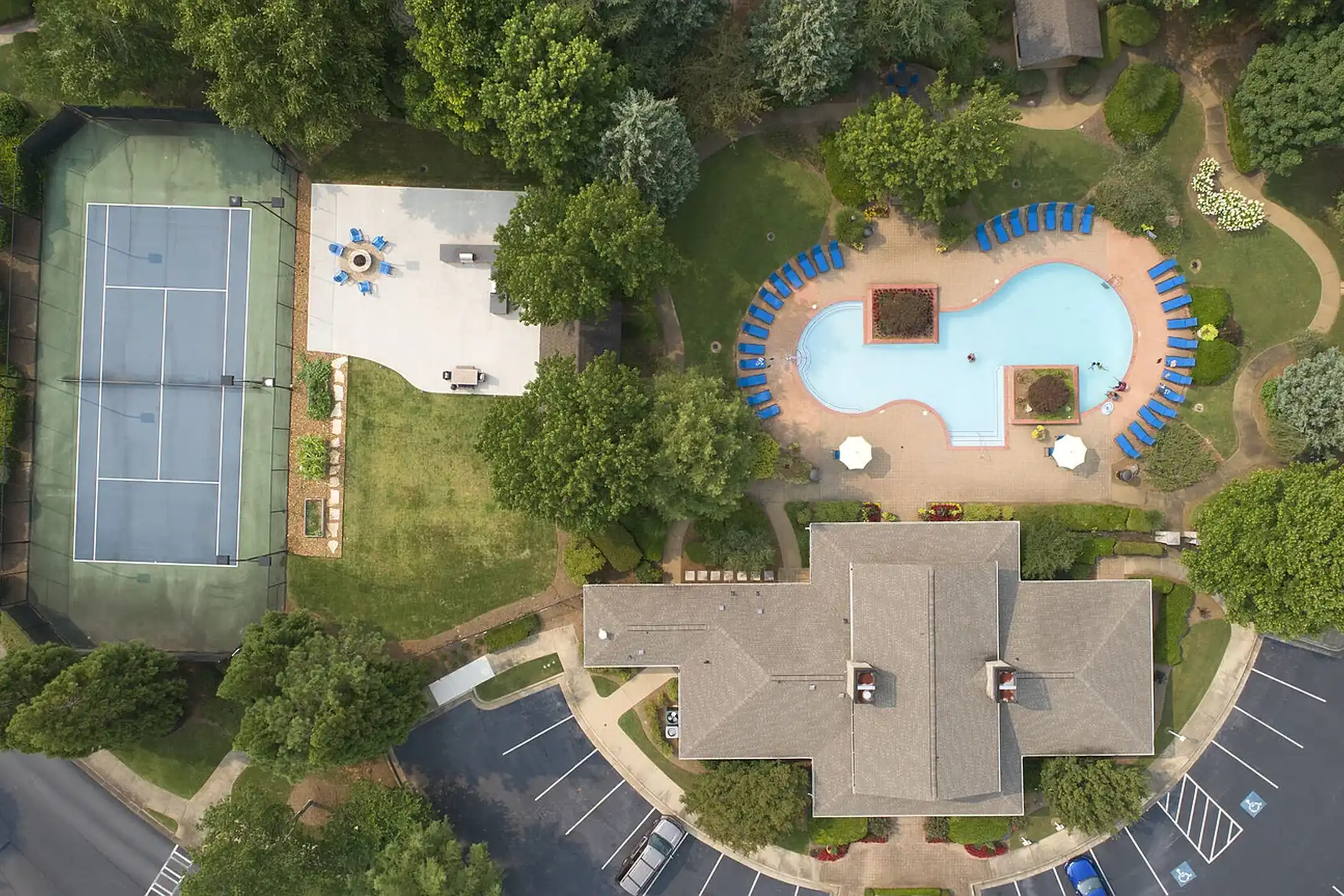 The Vinings At Newnan Lakes - 80 Newnan Lakes Blvd - Newnan, GA | Rent.