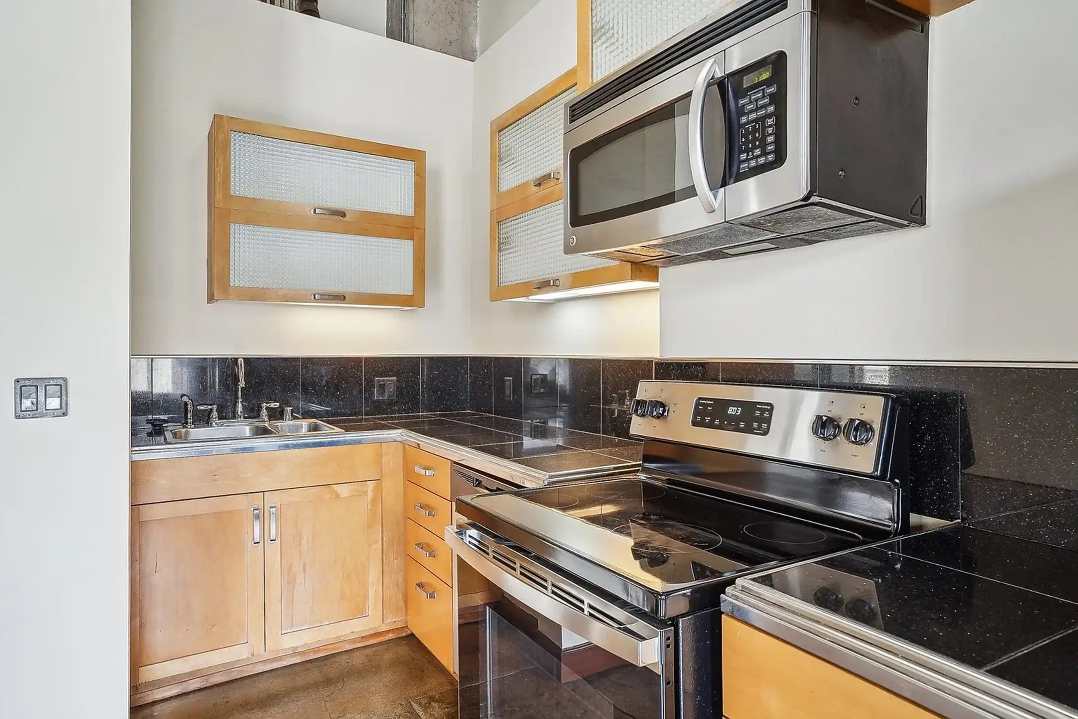 Rosslyn Lofts Apartments - 451 S Main St - Los Angeles, CA | Rent.
