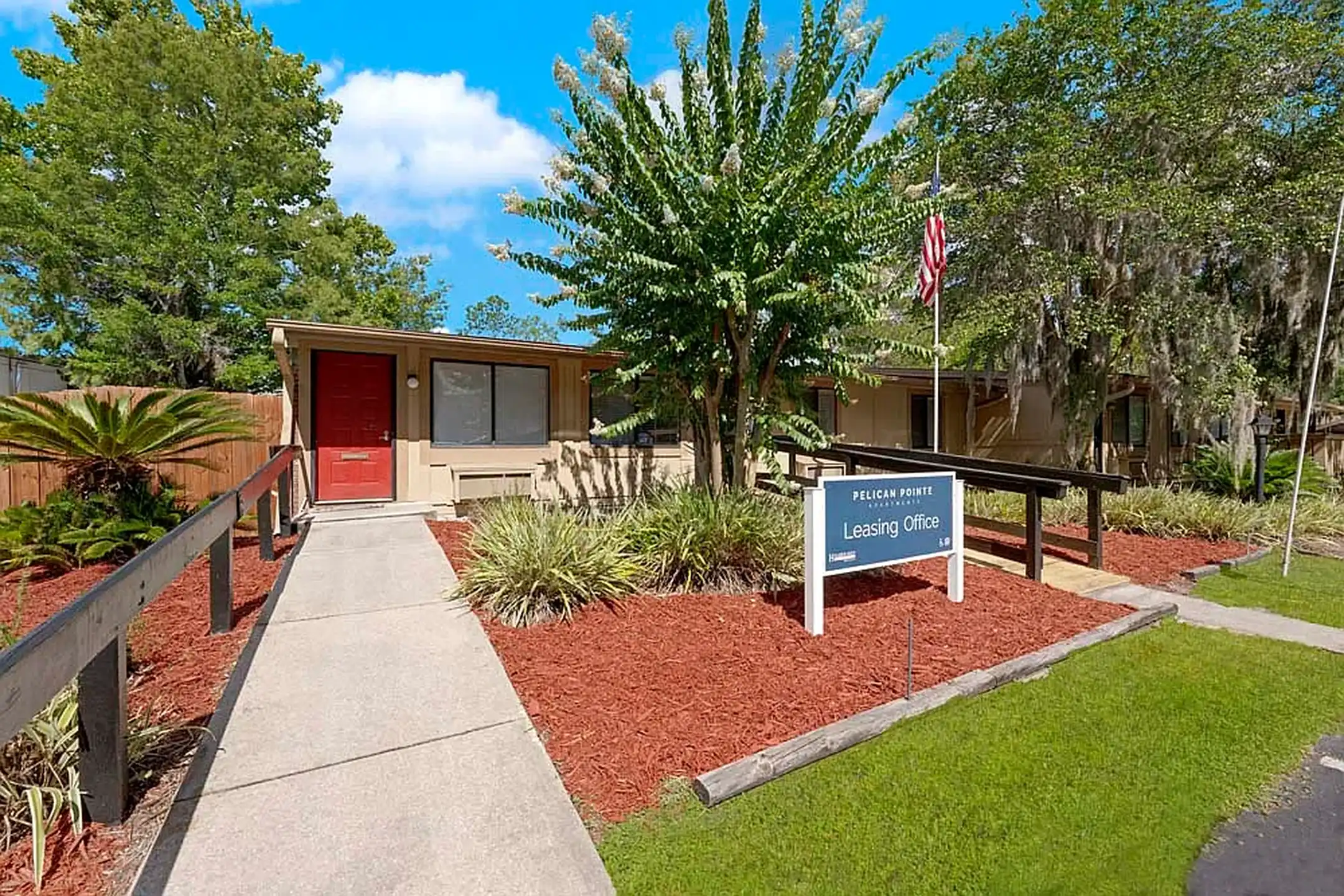 Pelican Pointe - 1333 Dunn Ave - Jacksonville, FL | Rent.