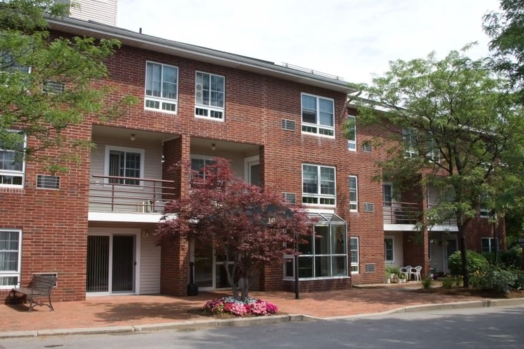164 Bittersweet Ln unit 101 - Randolph, MA | Rent.
