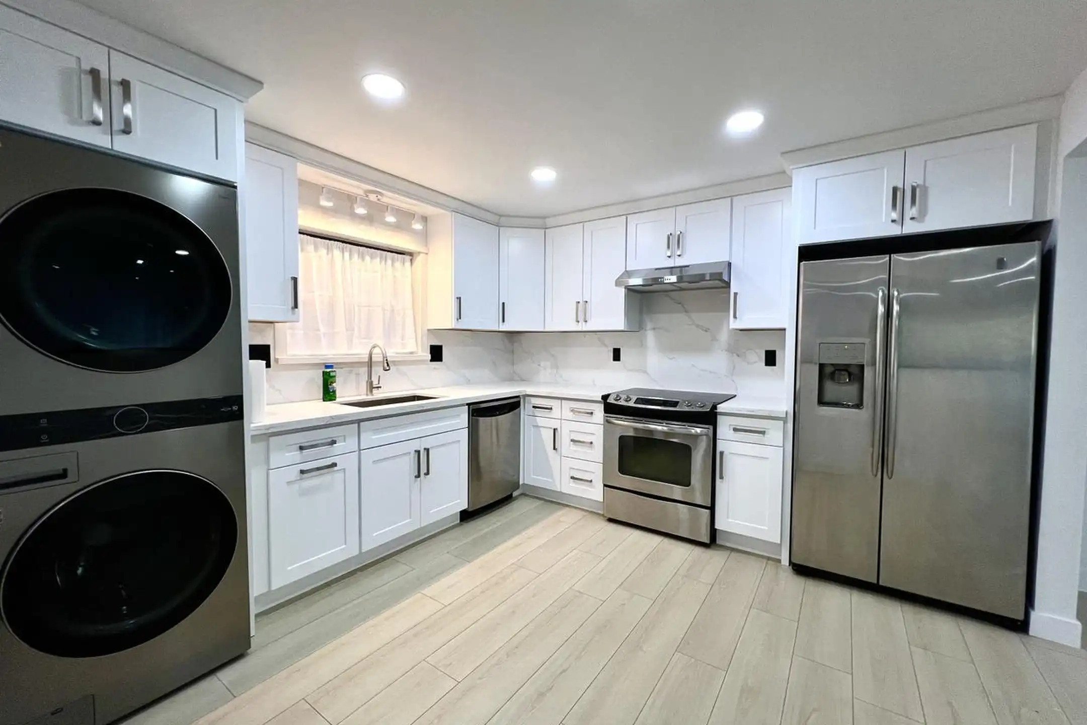 12627 Beacon Ave S - Seattle, WA | Rent.