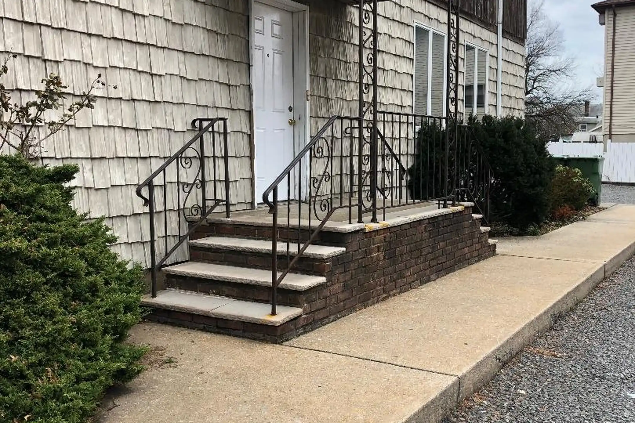 2110 E Edgar Rd unit first floor rear - Linden, NJ | Rent.