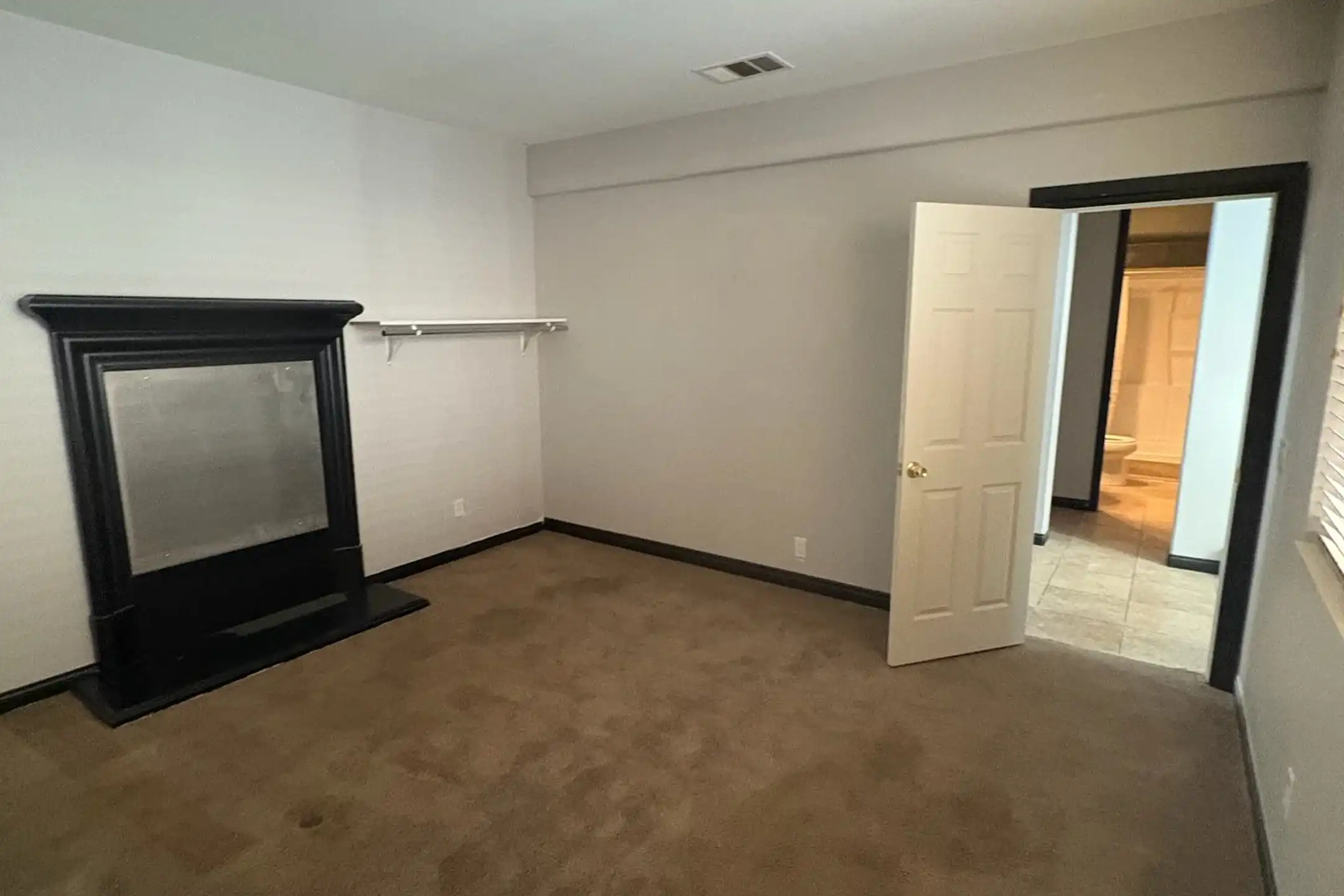 14584 Sleepy Creek Dr unit E - Corona, CA | Rent.