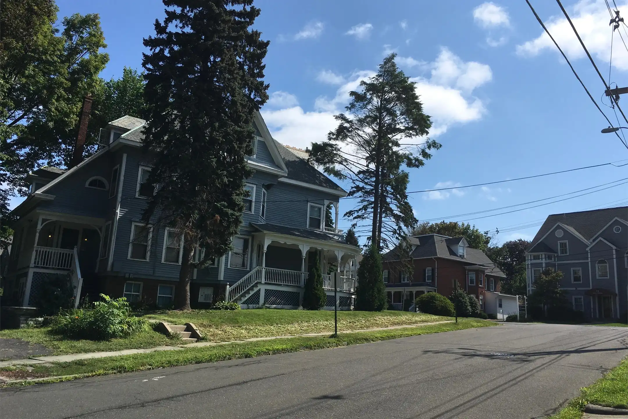 71 Vine St unit 7 - New Britain, CT | Rent.