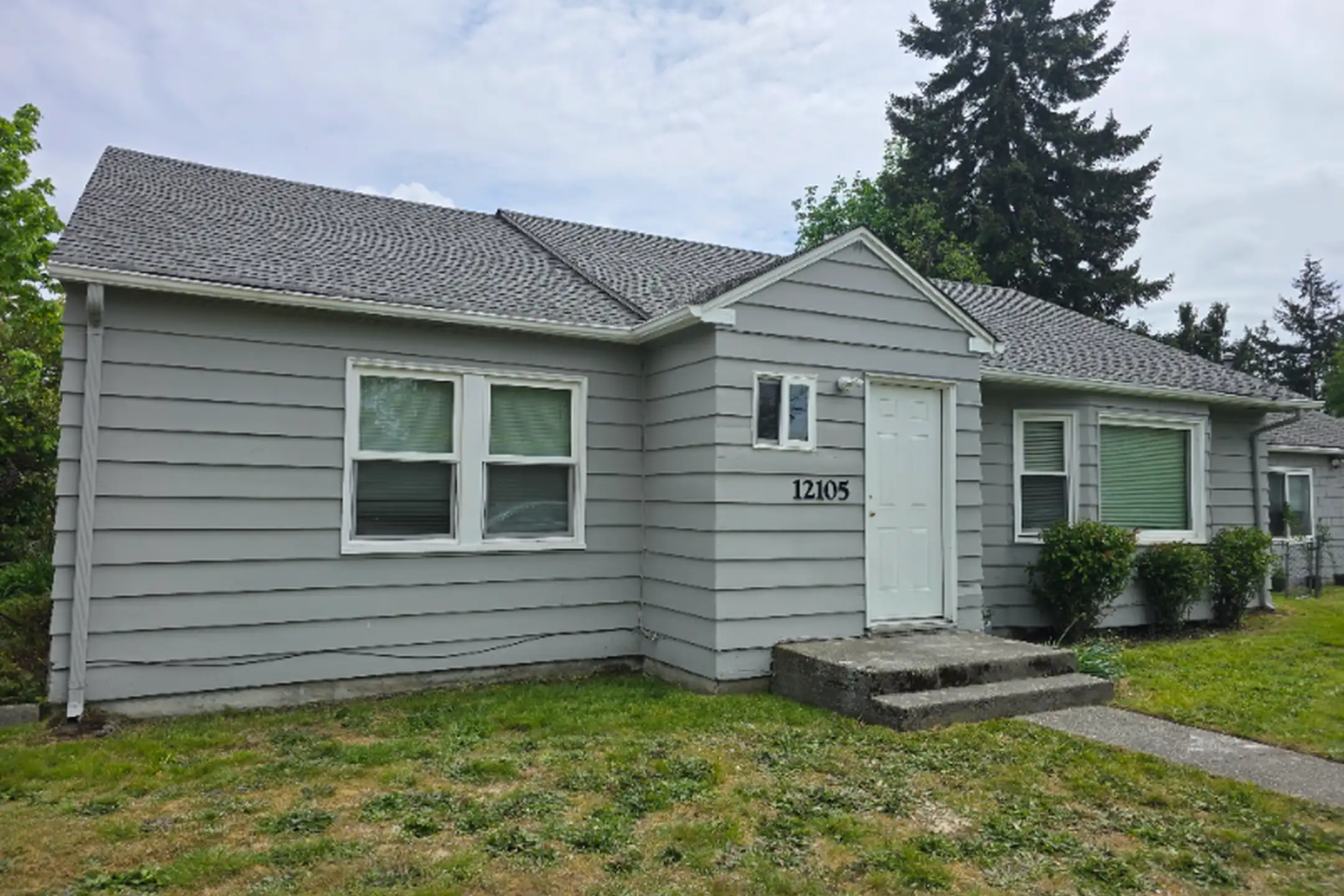 12105 12th Ave S - Tacoma, WA | Rent.