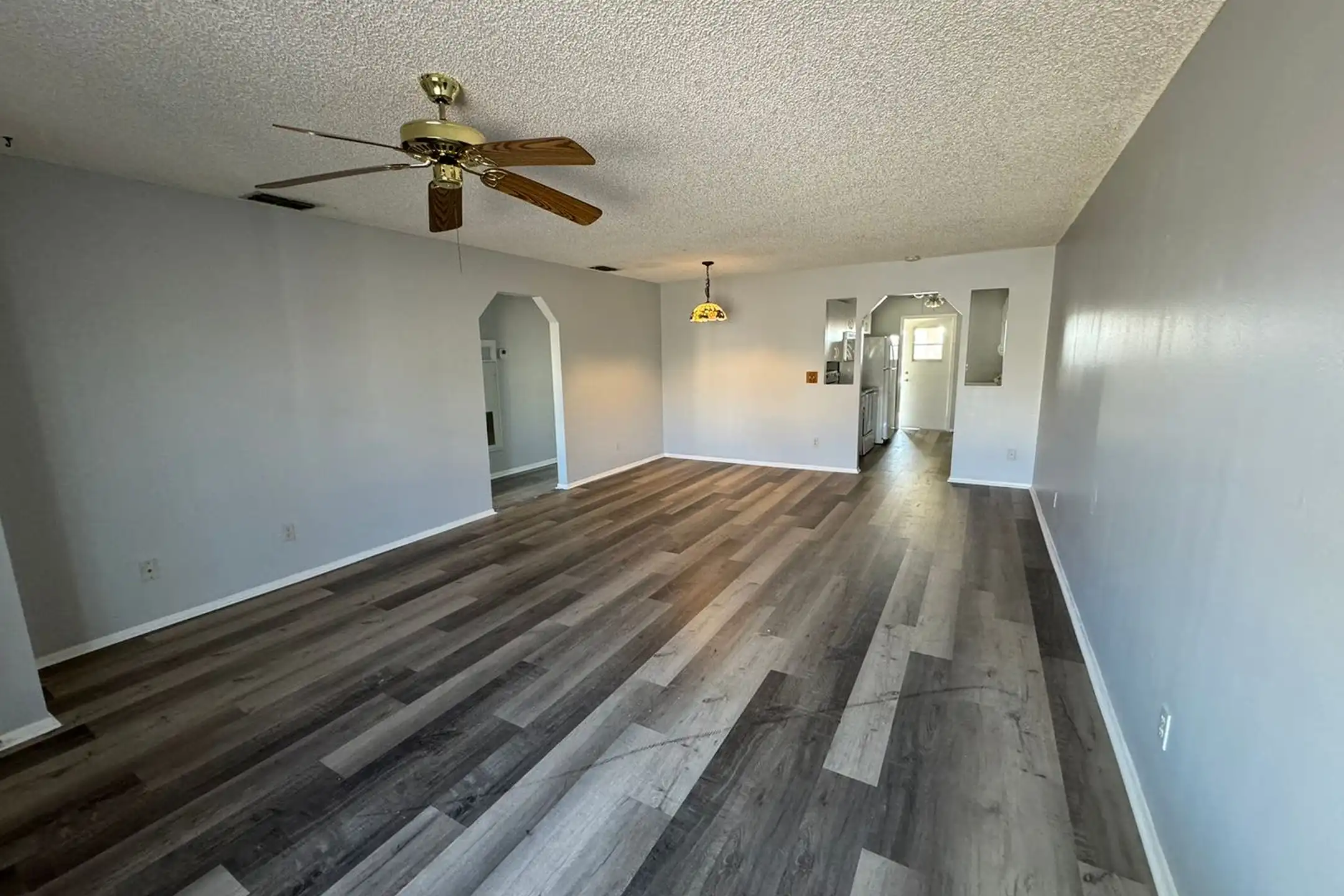 611 Ridge Terrace - Winter Haven, FL | Rent.