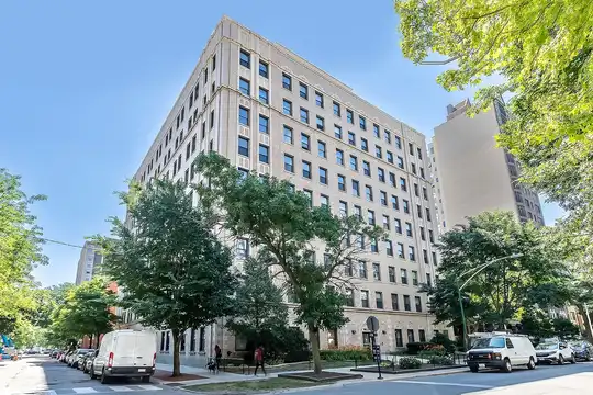 Rental Market Trends & Average Rent in Chicago, IL | Rent.