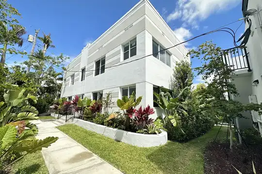 Rental Market Trends & Average Rent in Miami Beach, FL | Rent.