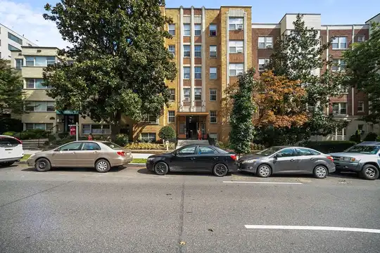 Rental Market Trends & Average Rent in Washington, DC | Rent.