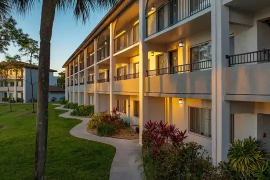 Apartments For Rent in Davie, FL - 1286 Apartments | Rent.com®