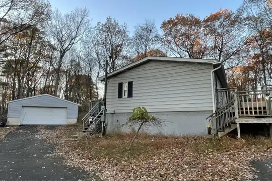 Houses For Rent in Pocono, PA - 57 Houses | Rent.com®