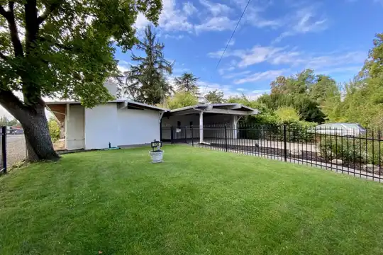 Houses For Rent in Medford, OR - 74 Houses | Rent.com®