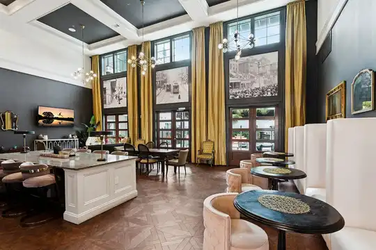 Apartments For Rent in New Orleans, LA - 1810 Apartments | Rent.com®