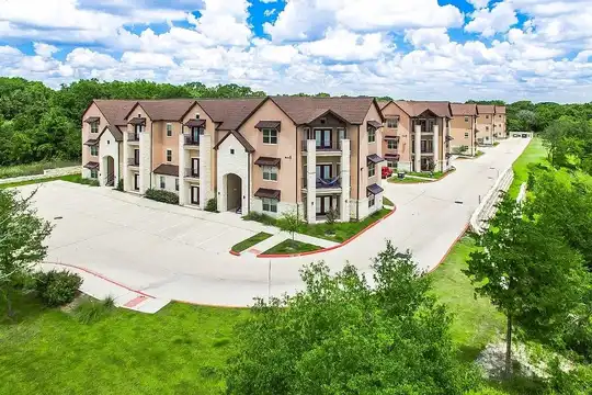 Apartments For Rent in Bryan, TX - 478 Apartments | Rent.com®