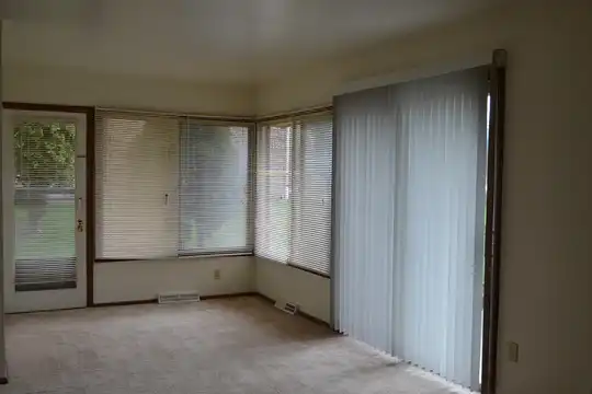 Apartments For Rent in Racine, WI - 126 Apartments | Rent.com®