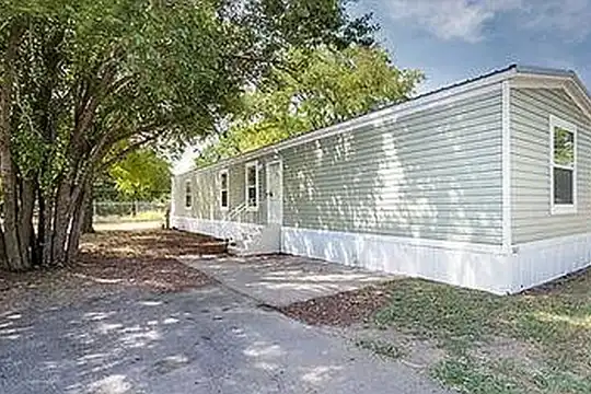 Houses For Rent in Wichita, KS - 442 Houses | Rent.com®