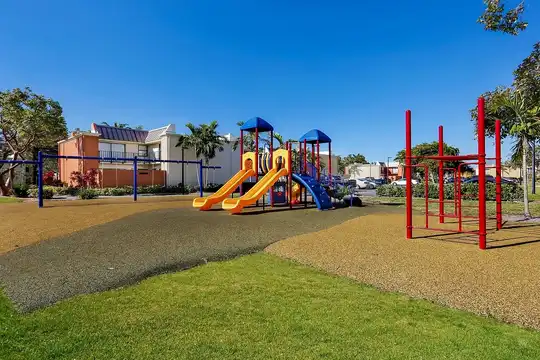 Townhomes For Rent in Miami, FL - 629 Townhouses