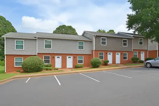 Townhomes For Rent in Charlotte, NC - 1218 Townhouses