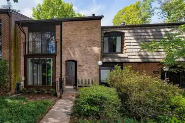 7952 Inverness Ridge Rd - Potomac, MD | Rent.