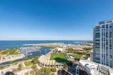 Signature Place - 175 1st St S - Saint Petersburg, FL | Rent.